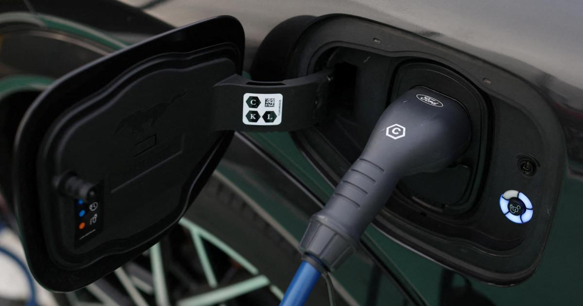 Wie das E-Auto als Strom-Zwischenspeicher verwendet werden kann