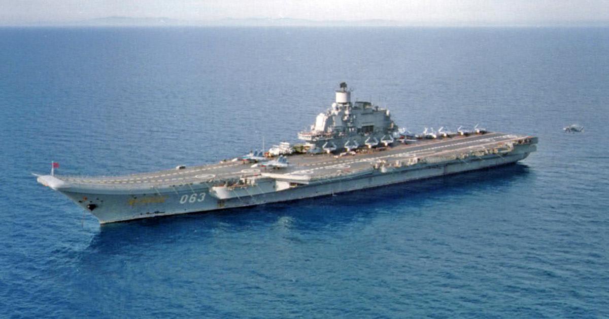 Russlands einziger Flugzeugträger verlässt nach 5 Jahren das Dock